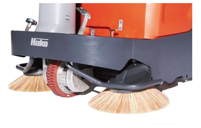 Hako Sweepmaster B800R Süpürücü - Doğuş Temizlik Makineleri